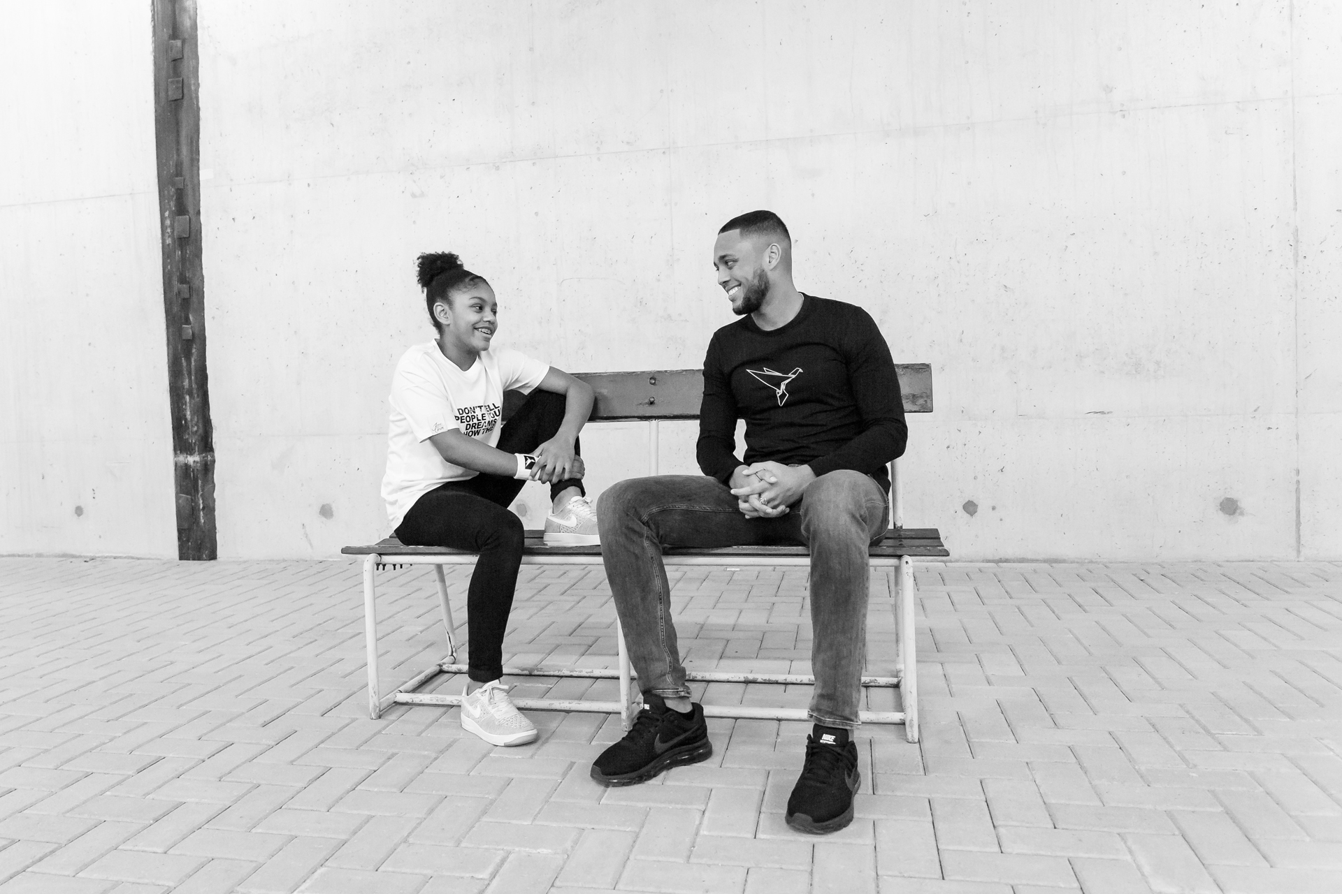 Longsleeved Shirt – Black – Jesse Caron Functionele Looptraining ...